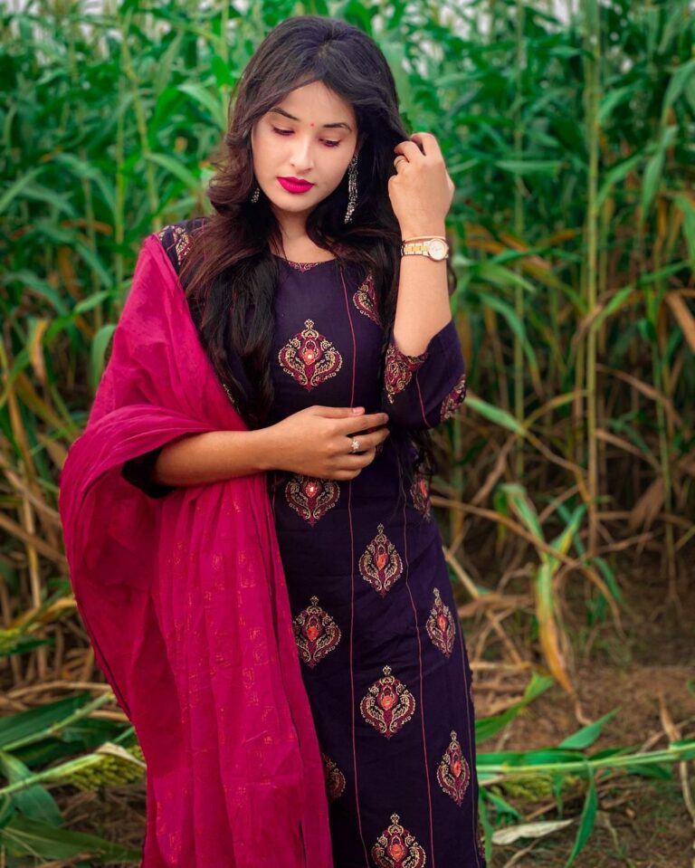 Muskan Thakur (Instagram Star) Age, Biography, Hometown