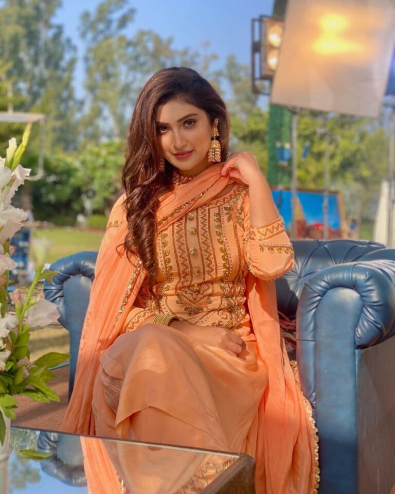 Isha Sharma (Punjabi Model) Age, Career, Boyfriend, Biography