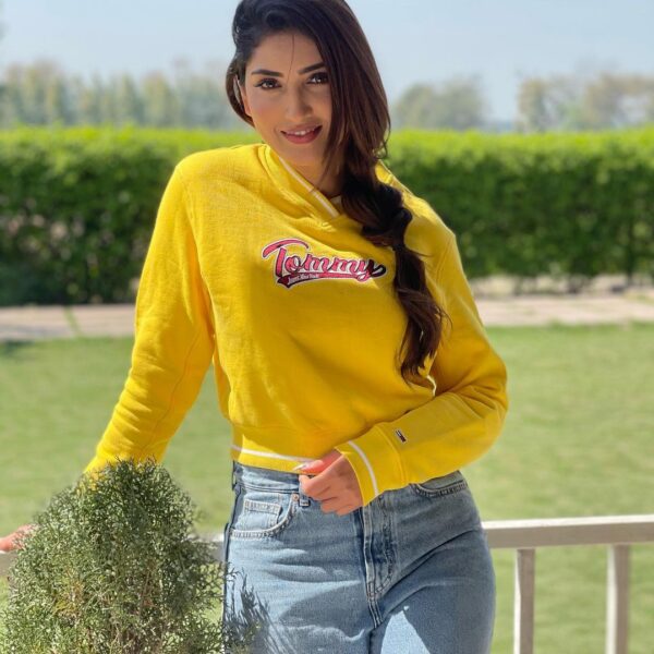 Isha Sharma (Punjabi Model) Age, Career, Boyfriend, Biography