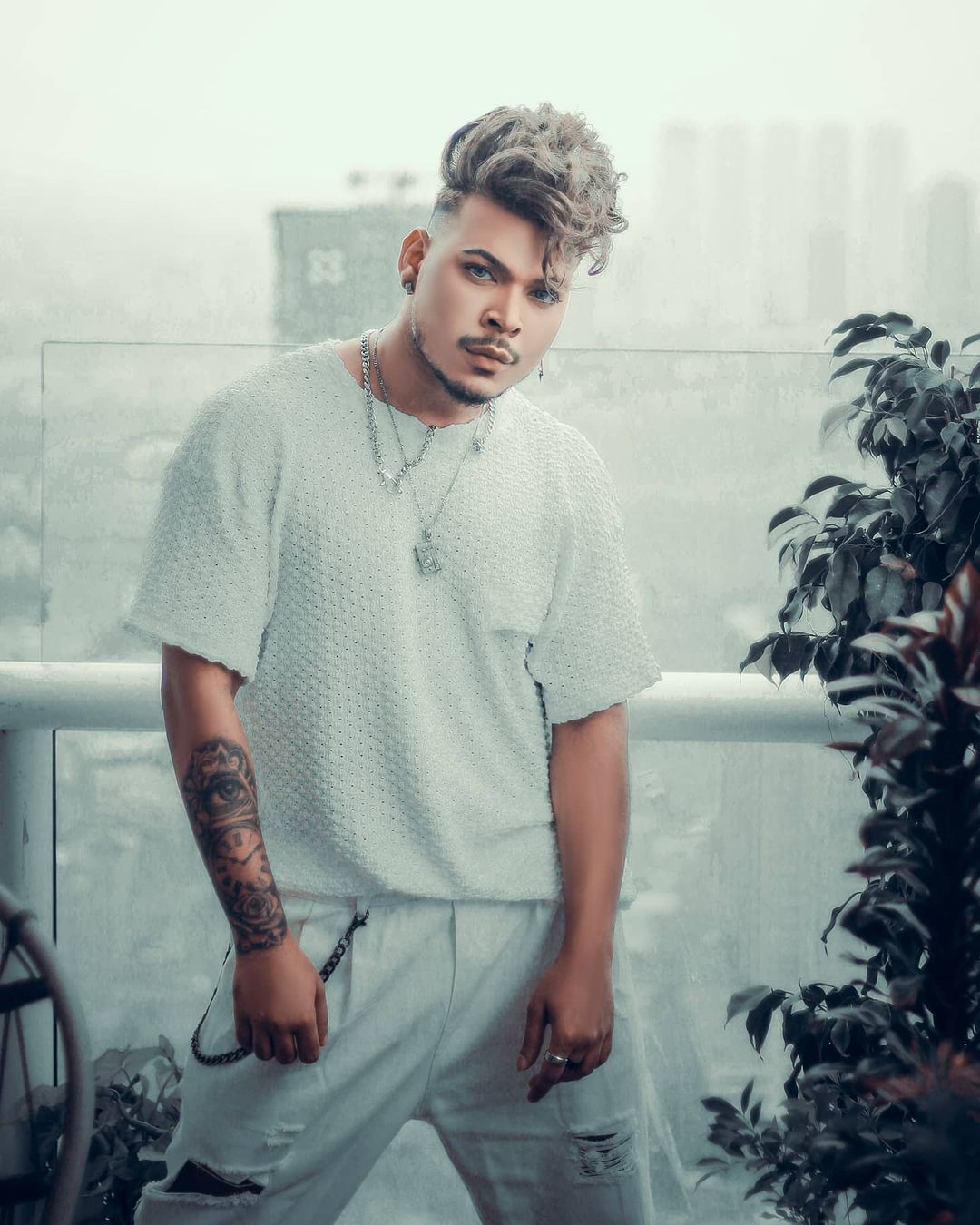 Eshan Masih (Dancer) Age, Career, Family, Girlfriend, Biography