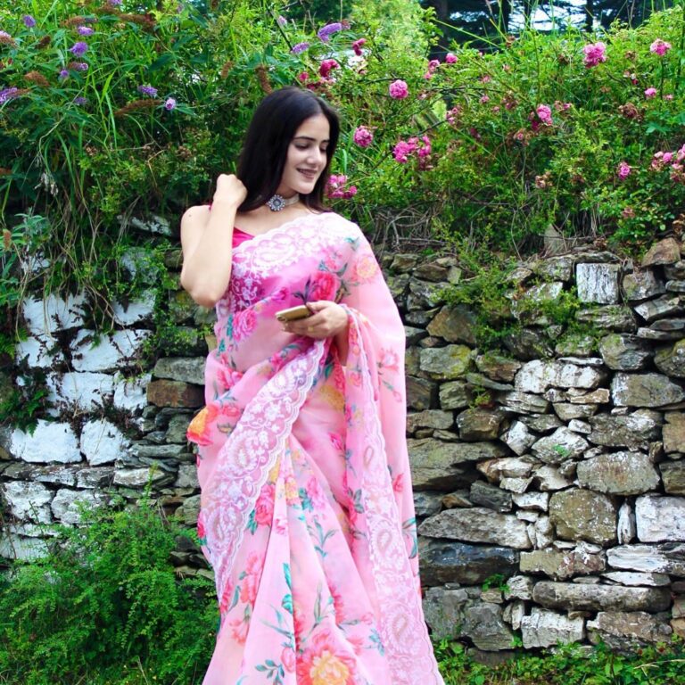 Neha Thakur Age, Instagram Star, Boyfriend, Career, Biography