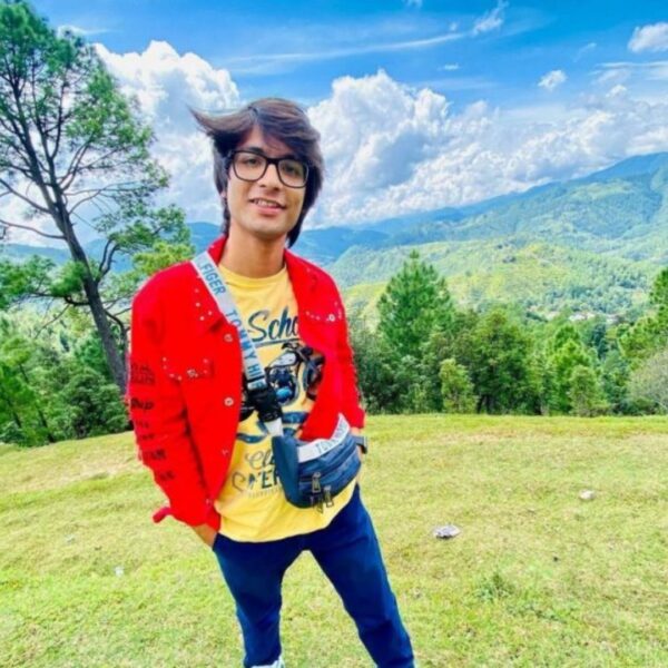 Saurav Joshi (YouTuber) Biography, Age, Family, Girlfriend, Hometown ...